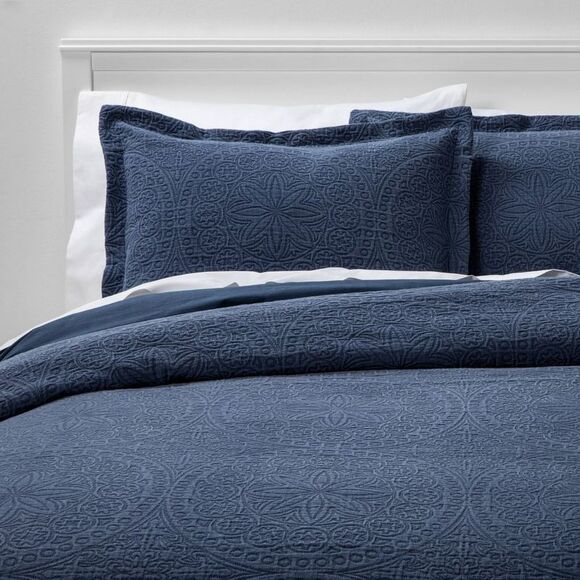 Threshold | Bedding | Fullqueen Matelasse Medallion Comforter Sham Set ...